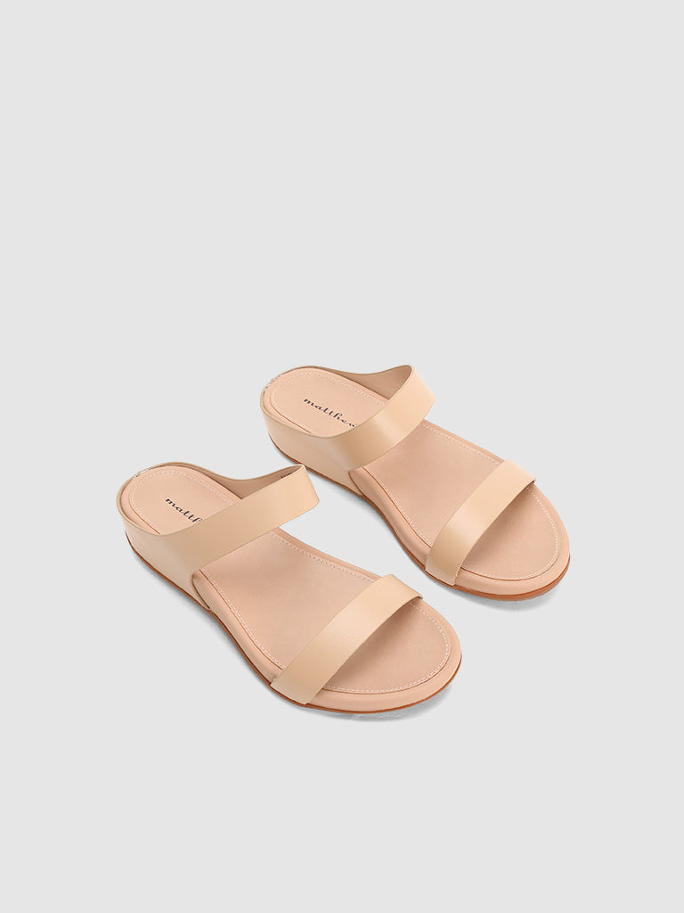 Amari Flat Slides – Matthews
